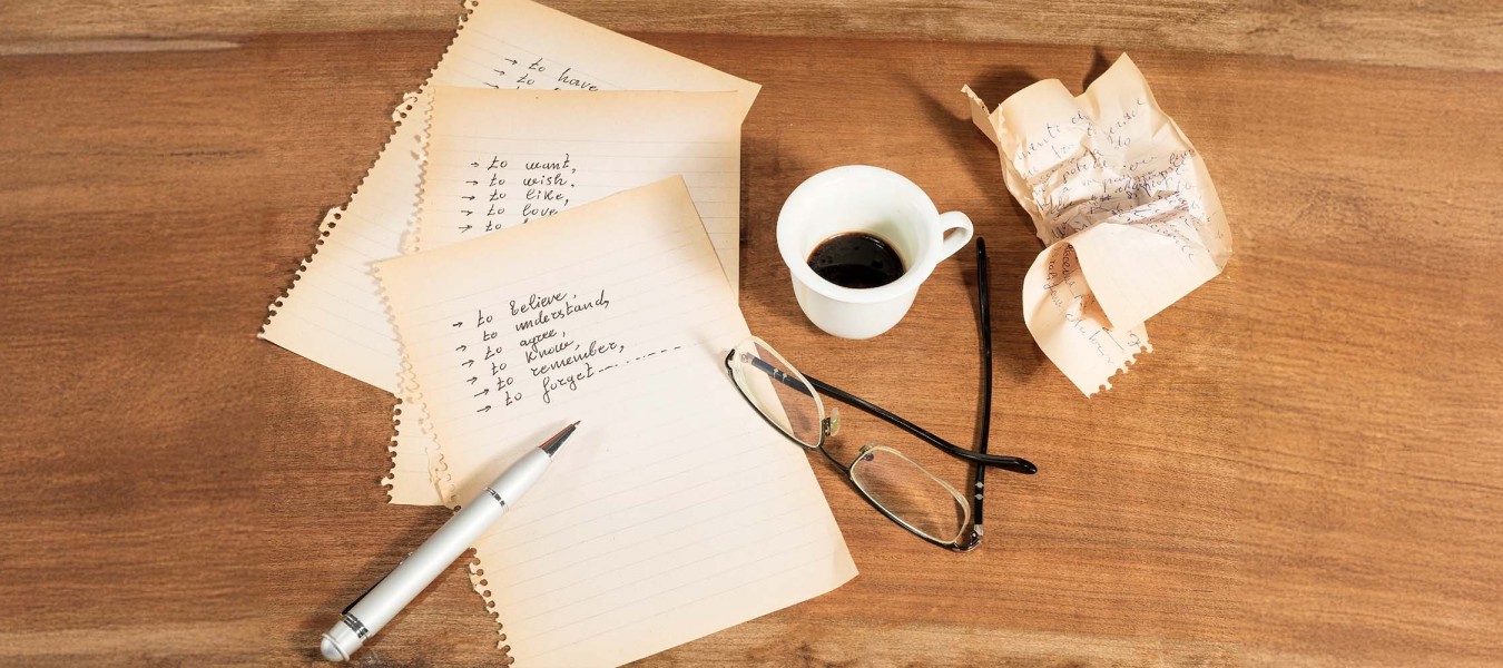 Spanish modal verbs | Modal verbs in Spanish